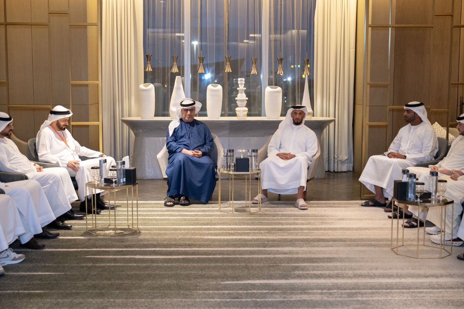 Abdulla Al Hamed meets with Emirati media professionals participating ...